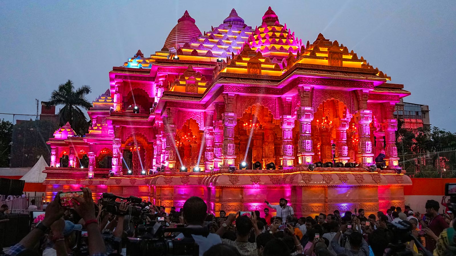Ram Mandir Pandal In Bengal Attracts Massive Attention - The Jaipur ...